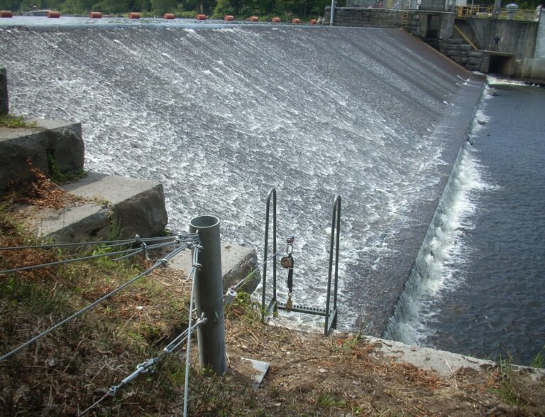Custom Long Span Lifeline at a Hydro Dam | Liftsafe Fall Protection ...