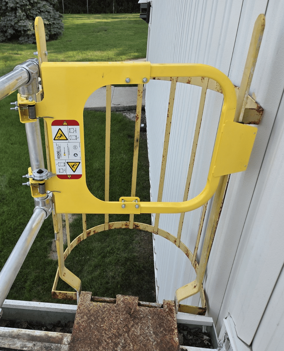 Fixed Access Ladders Canada | Fall Protection